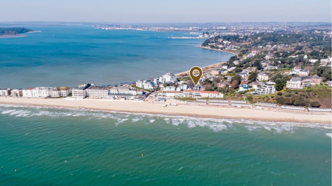 Guide to Shell Bay in Dorset - Tourism Sandbanks