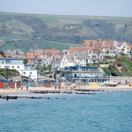Guide to Shell Bay in Dorset - Tourism Sandbanks