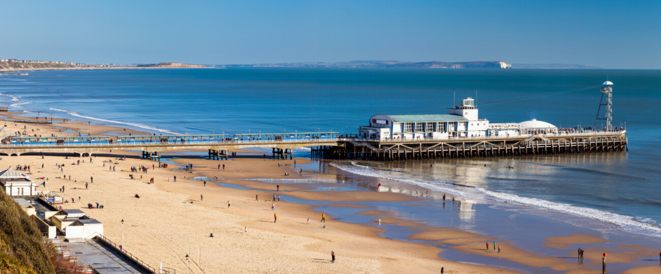Guide to Bournemouth Beach in Dorset - Tourism Sandbanks