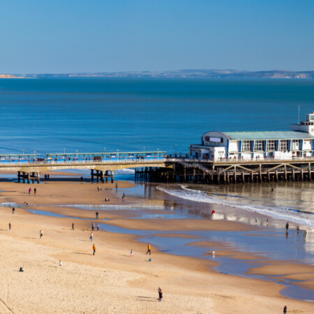 Guide to Bournemouth Beach in Dorset - Tourism Sandbanks